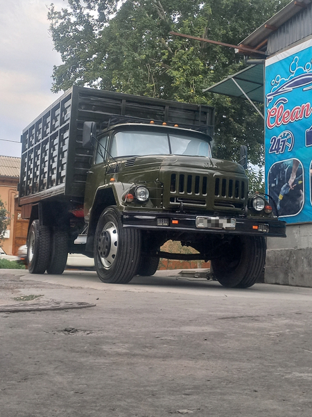 Zil 131 sotiladi