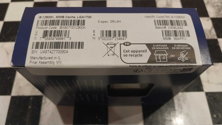 Оперативная память CORSAIR Vengeance RGB 32GB (2 x 16GB) DDR5 6000mt/s