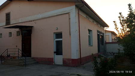 Namunaviy loyxa asosida qurilgan 6 sotixli kotej sotiladi