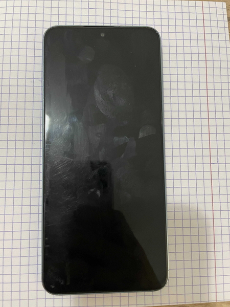 Honor X8A Normalni holatda