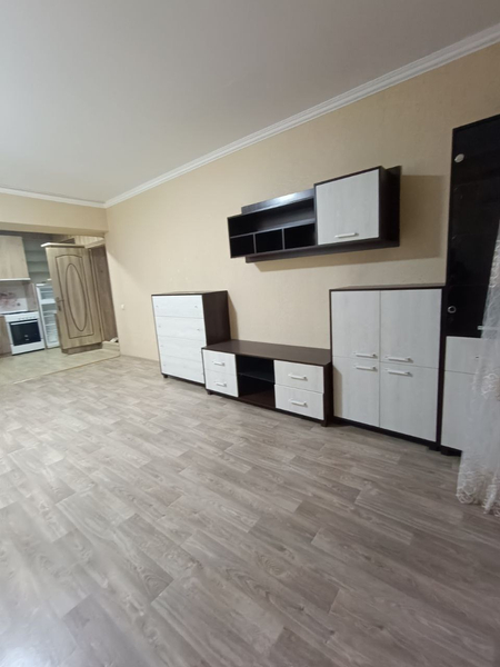Юнусабад 2кв. 1ком квартира с ремонтом