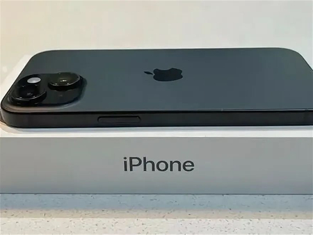 iPhone 15 sim+ esim 128 gb