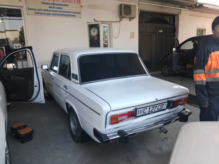 Vaz 2106  xolari yaxshi 1995