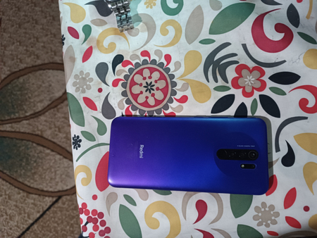Redmi 9 aybi yo'q