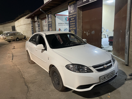 Chevrolet Jentra 2017 srochna sotiladi !