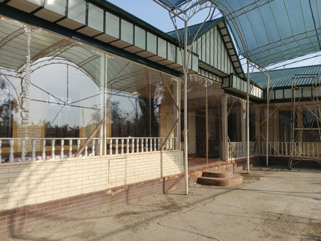 Basseyn ustanovka
