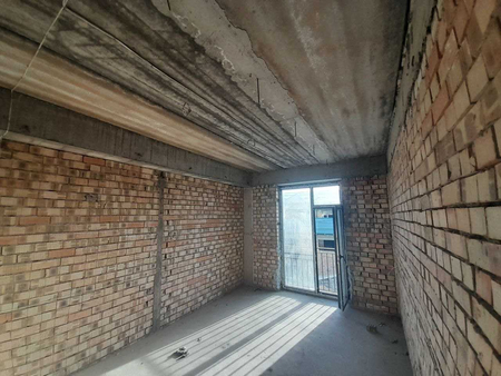 Продается 3х комнатная  коробка по улице Гагарина