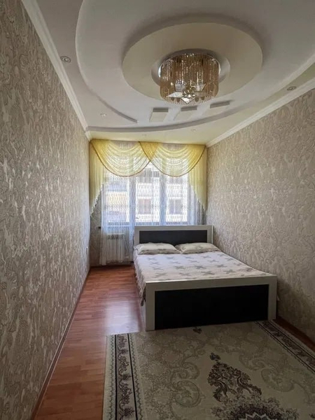 НотоРуставели 4х квартира