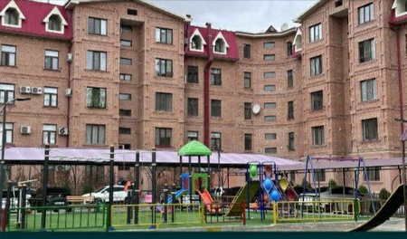 Сдается 3-х комнатная квартира в центре Нукуса со всеми удобствами на