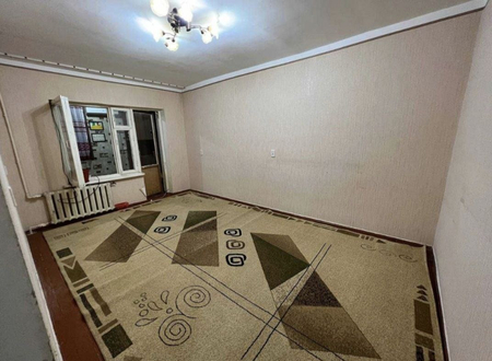 Продаётся 3/3/4 на м-в Геофизика