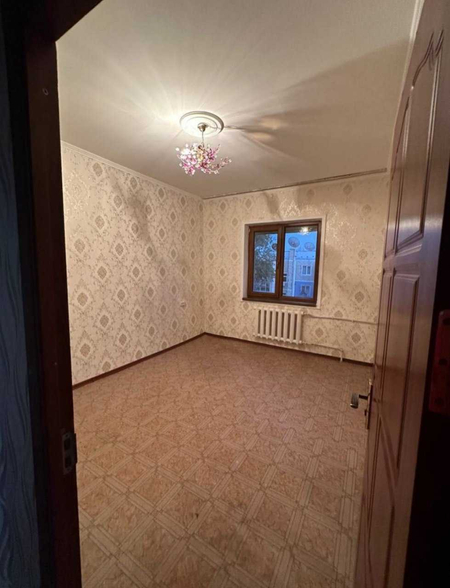 谷 131057 谷 Продаётся квартира 4/5/5 100 м² в Сергели