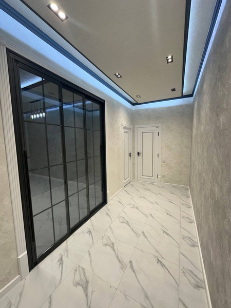 Юнусобод-17. 1/5/8. 52м². Ор/р Сайрам. Срочно. Z.
