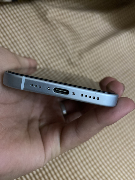 iPhone 15 идеал с гарантией