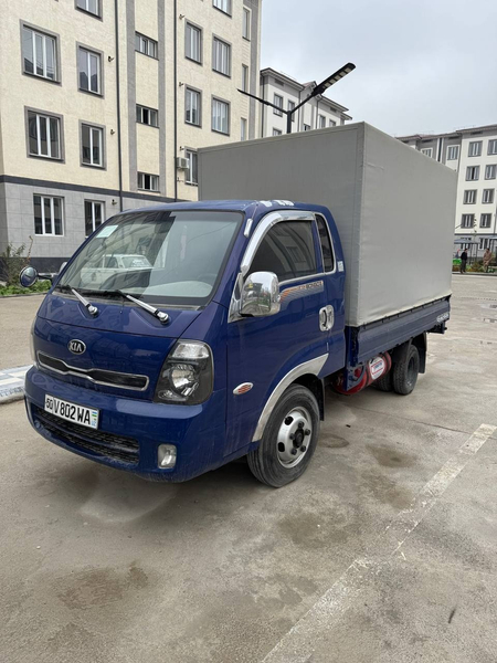 Kia bongo 2013 yil