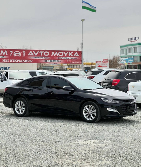 Orient Leasing, Malibu XL