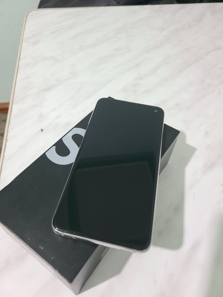 Samsung s10e srochna.