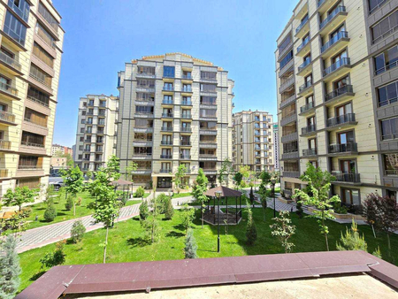Истанбул Ситида 2 хонали хонадон сотилади. 51 м2. Новостройка