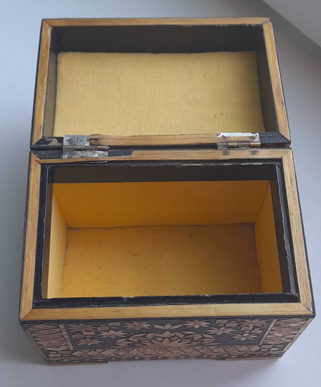 Продам красивую шкатулку
