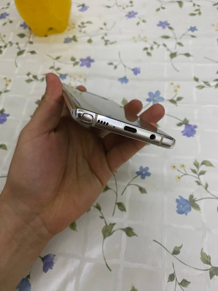 Samsung note 8 6/64GB
