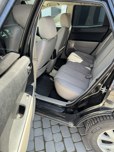 Mazda cx-7 sotiladi
