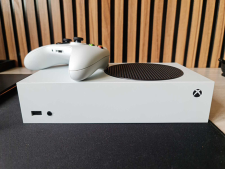 Продается XBOX series s