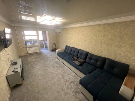 Arenda kivartira 2/3/3 sum metro kasmnaft