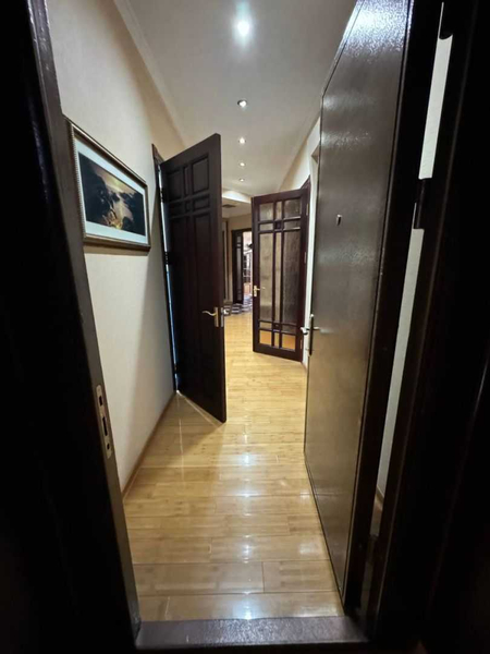 Срочно сдается квартира в аренду 3/3/6 Мирзо Улугбек (J2787)