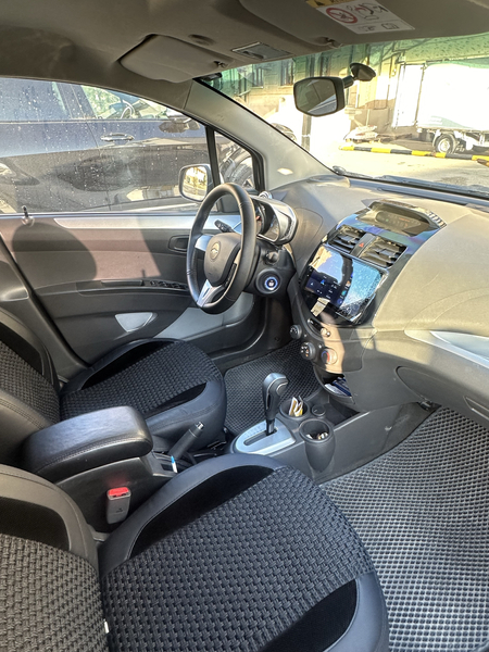 chevrolet spark 2023