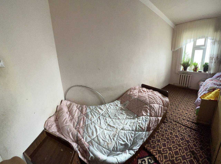 Продаётся квартира, 4х комн, 9 мкн