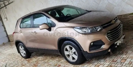 Treker shevrolet automobile.  birinch pozisiya toza