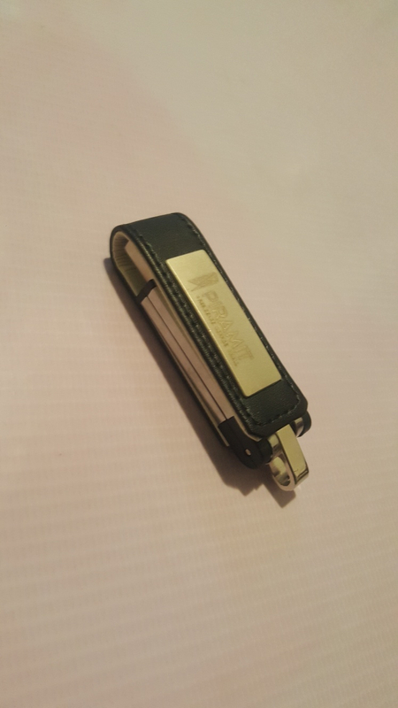 Fleshka 16 gb, 32gb, 64gb bor