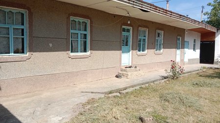 Продаётся дом, 9,7 соток,кибрай ок-ковок, Дархан махалла