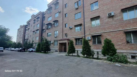Продается квартира в районе Retro Milly Tao'm, Яшнабадский район