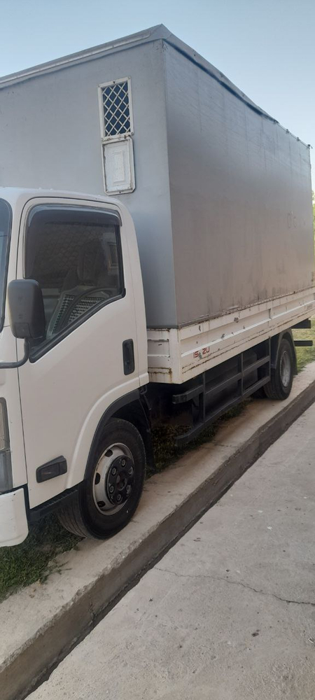 isuzu srochna sotiladi yili 2008