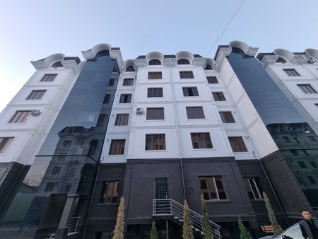 3х комнатная квартира на 5 этаже 103кв/м, в Самарканде