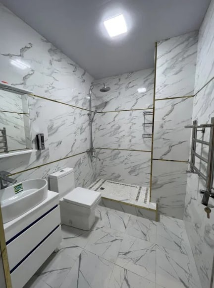Дархан 1в2/9/10 Кирпич Новостройка Общ пл40м² Мебель +Техника