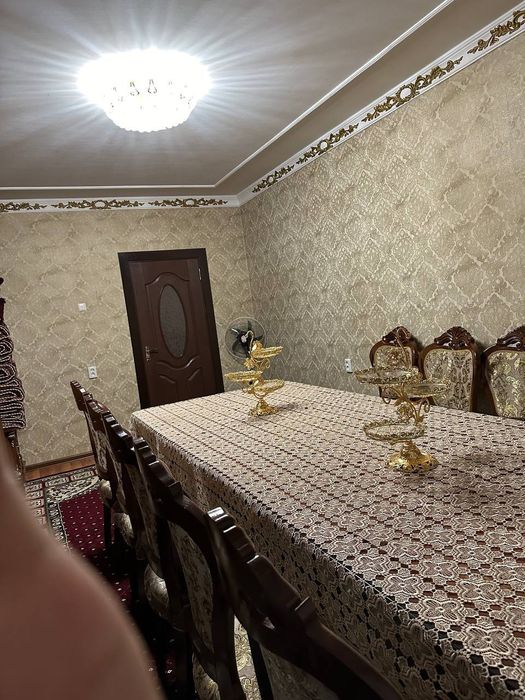 Продаётся квартира 4-комнатная Шайхантохурский район