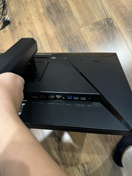 Продаю монитор GigaByte M27F