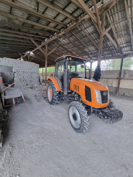 Chimgan 804 traktor