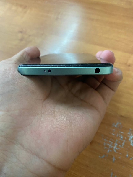 Redmi not 12.  8ga 128gb