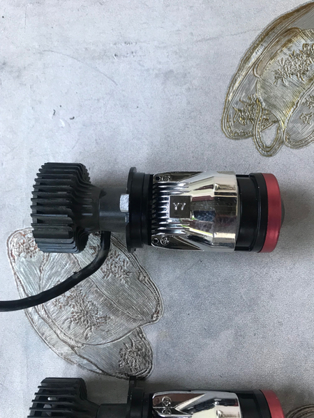 LED Лампочки H4 Ближний и Дальный