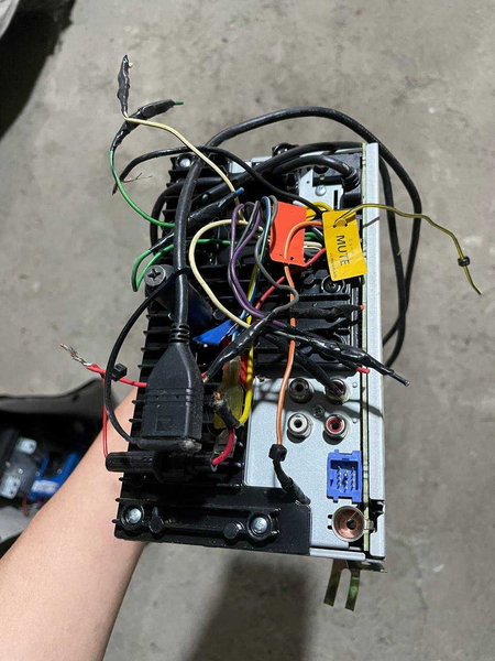 Продам магнитофон Pioneer FH-P6050UB