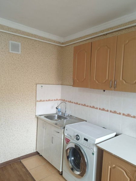 Продам квартиру 1 комнатную на 1кв Чиланзара