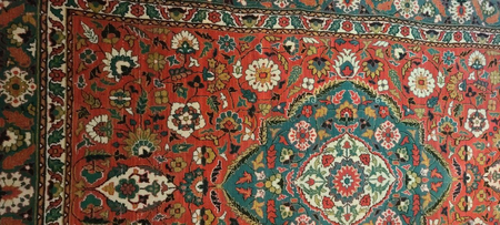 Продаются разные ковры
