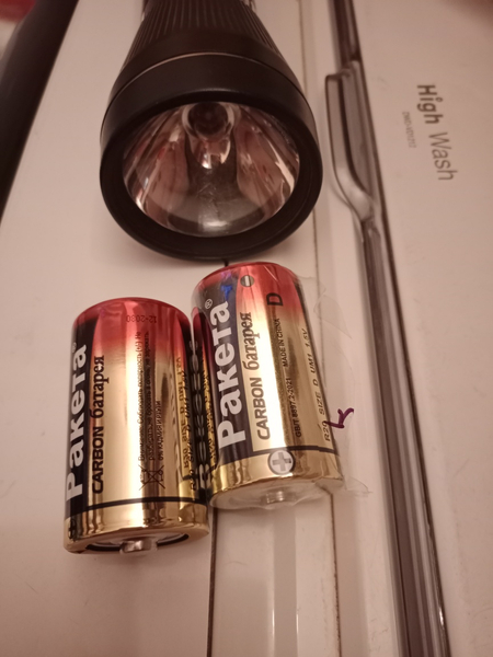 Продам фонарик Energizer