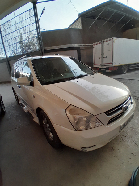 Kia karnival 2007 srochniy