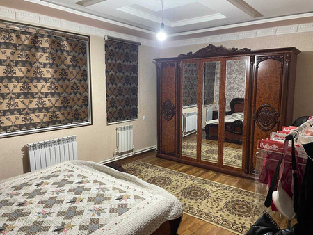 Продается коттедж 2х этажный 6 комнат 2 сан узла Бектемир (207)