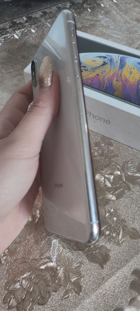 Iphone Xs Maxs hotira 256gb aybi umuman yoq