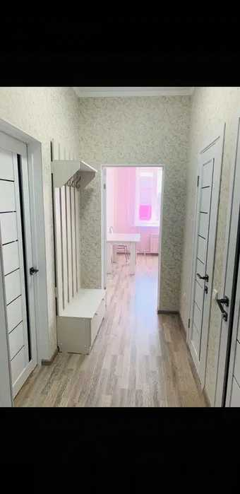 Юнусабадский •  Ц-5 (Киет) • 2-комн • 65 м² • этаж 2/6 • [MGA: 206]