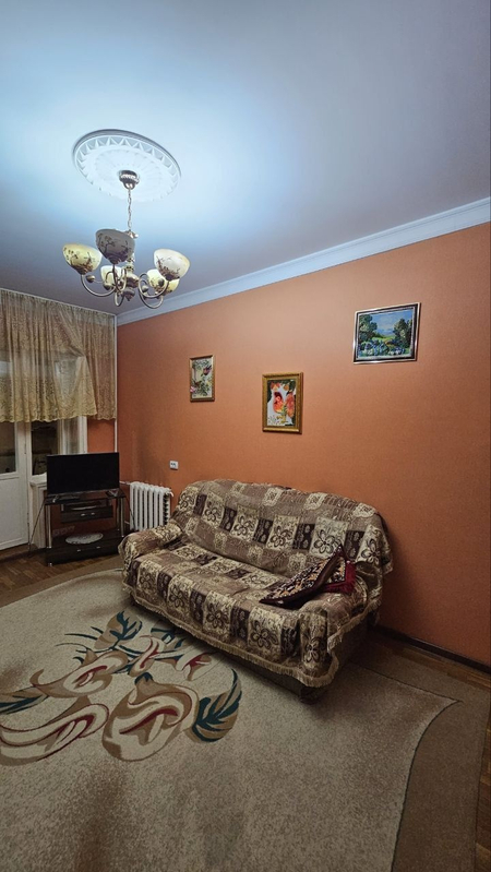 Продам 3 ком юнусабад 5 квартал
